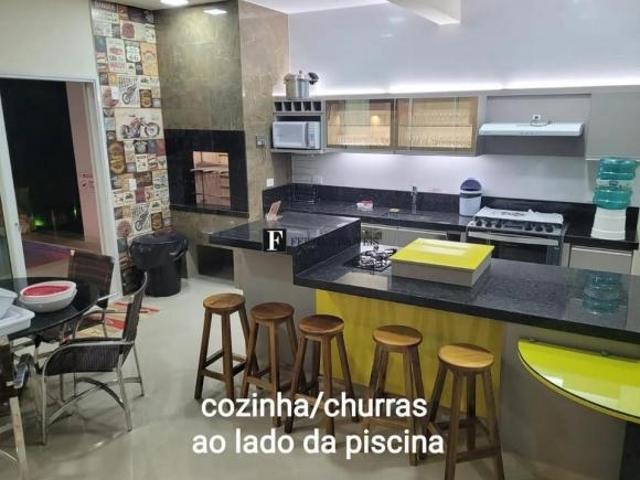 Triplex Premium Quadra mar no Atami