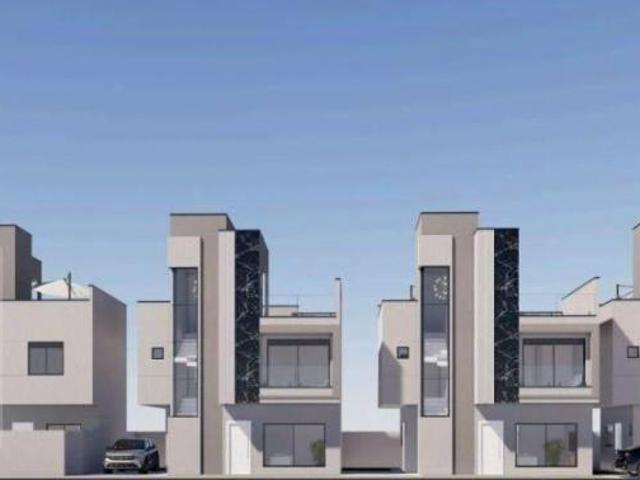 Triplex Pronto para Morar no Capão Raso | 3 Suítes | 127m² Privativos e Terraço Gourmet