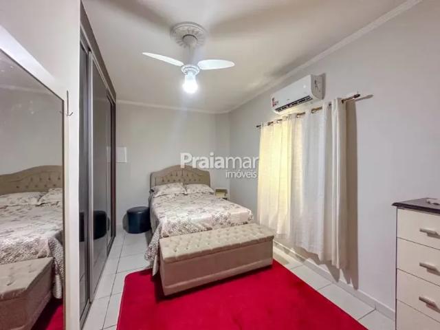 Triplex reformado 3 dorms | 01 suite | 02 vagas privativas | gonzaguinha s. V