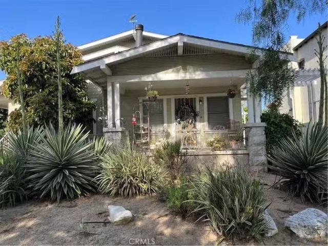 Triplex San Pedro, CA 804 S Walker Ave