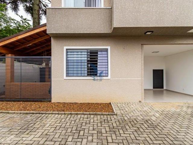 Triplex seminovo, semi mobiliado e finamente decorado no São Lourenço