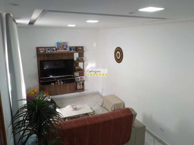 Triplex 3 dorms, suíte, área de lazer, Vila Voturua, SV