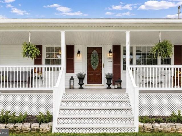 Triple J Rd, Berryville, Home For Sale