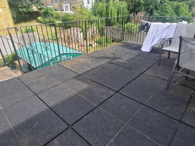 Triple Room in Wood Green – Bills Included