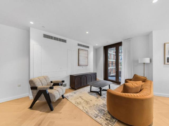 Triptych Bankside, London, SE1 2 bed apartment to rent £5,958 pcm £1,375 pw