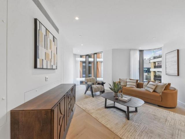 Triptych Bankside, London, SE1 2 bed apartment to rent £6,045 pcm £1,395 pw