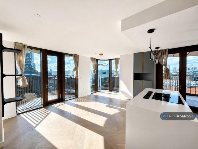 Triptych Place, London, SE1 3 bed flat to rent £8,500 pcm £1,962 pw