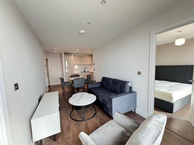 Triskelion Way, Liverpool L3, 2 bed flat to rent, £1,300 pcm | PrimeLocation