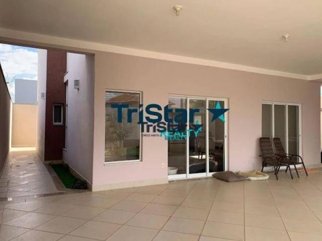 TRISTAR REALTY CA0211 BELISSIMO SOBRADO PRONTO PARA MORAR A VENDA EM BAIRRO NOBRE AT. 300m² AC