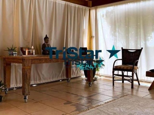 TRISTAR REALTY CH0017 CHACARA COM MUITO VERDE E CASA DE HOSPEDES EM CONDOMÍNIO AT.1350m² AC