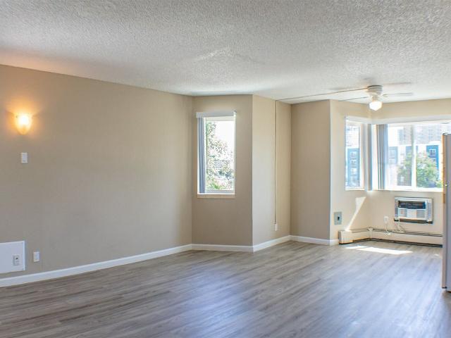 Truckee River Terrace Studio Apartment for Rent at 501 W 1st St, Reno, NV 89503 Downtown Reno
