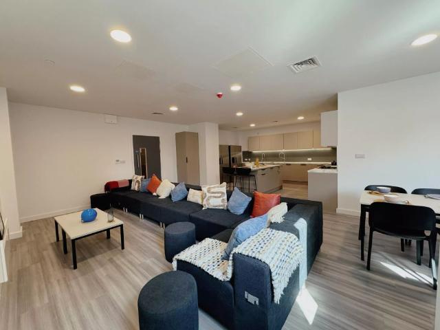 True Apartment