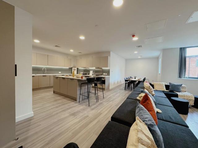 True Apartment