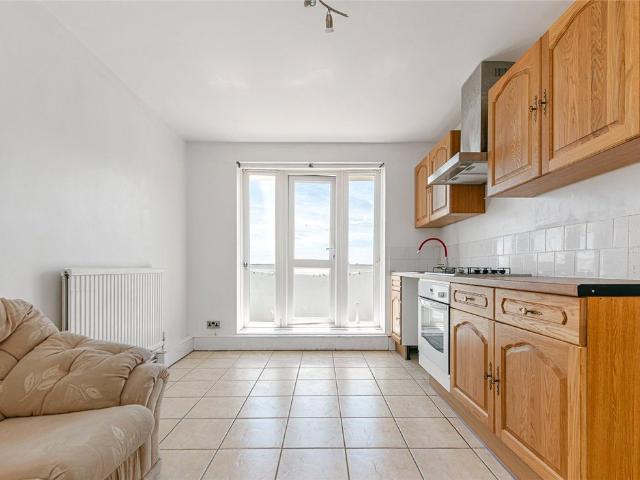 Trulock Court, Tottemham, London N17, 3 bed flat to rent, £1,850 pcm | PrimeLocation