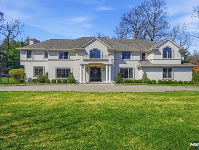 Truman Dr, Cresskill, Home For Sale