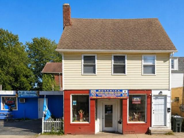Truman St, New London, Home For Sale
