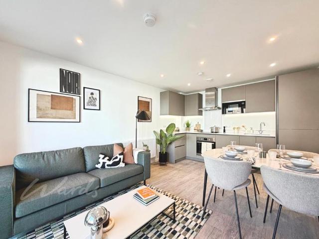 Truman Way Dartford DA1 2 bed apartment to rent £1,995 pcm £460 pw