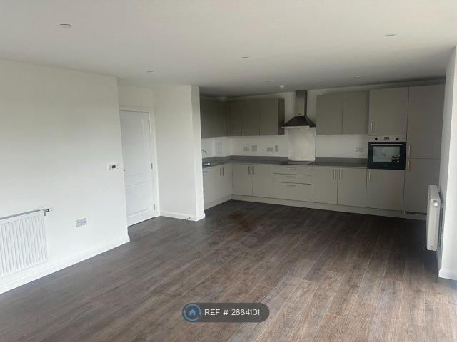 Truman Way, Dartford DA1, 3 bed flat to rent, £2,300 pcm | PrimeLocation