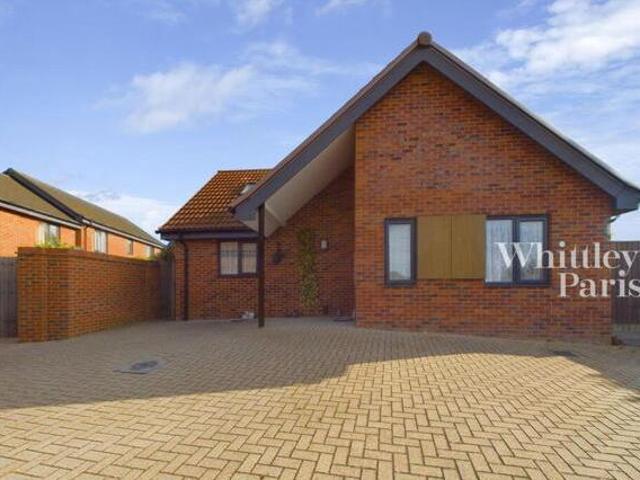 Trumpeter Rise, Long Stratton, 2 Bedroom Detached