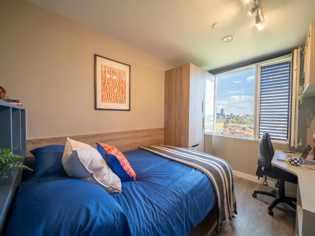 Trundleys Road, London SE8, Room to rent, £1,170 pcm | PrimeLocation