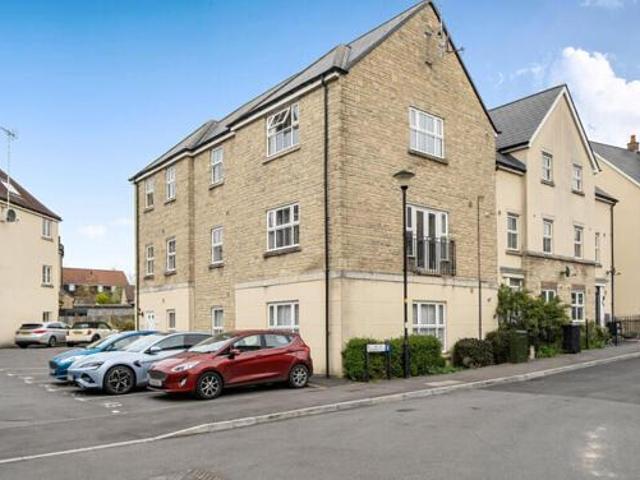 Truscott Avenue, Redhouse, 2 Bedroom Apartment