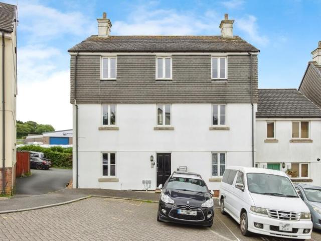 Tryelyn, Bodmin PL31, 2 bed flat to rent, £875 pcm | PrimeLocation