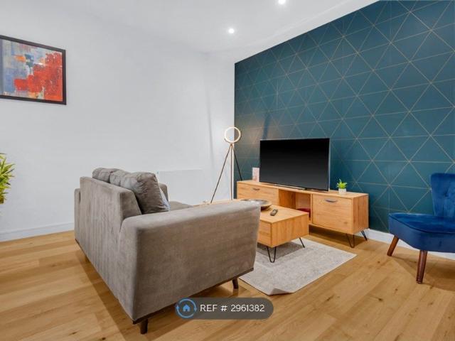 Tryon Apartments, Hounslow TW3, 1 bed flat to rent, £1,999 pcm | PrimeLocation