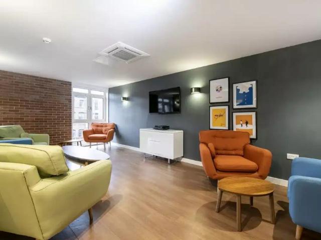 Two bed apartment shared