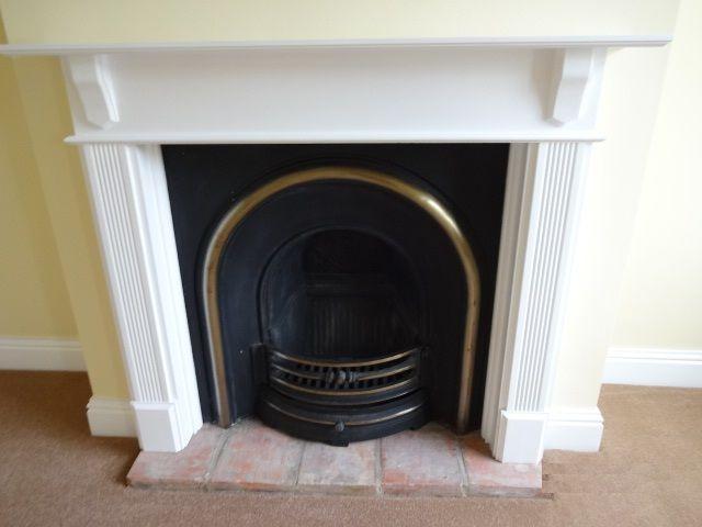 Two Bed End Terraced House Close to City Centre