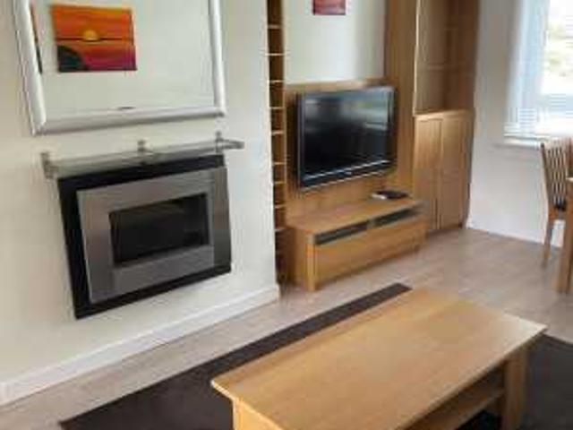 Two bed flat to rent