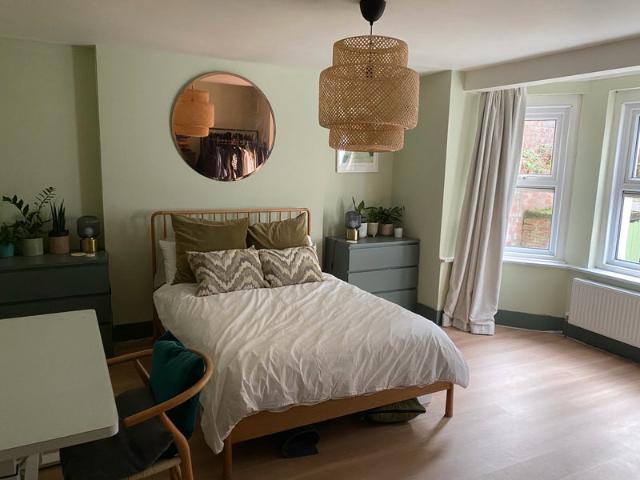 Two Bed Garden Flat Stoke Newington
