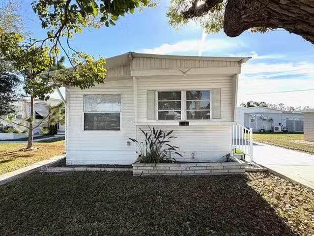 TWO BEDS 1BA #1736 Midlothian St, Sarasota, FL 34234