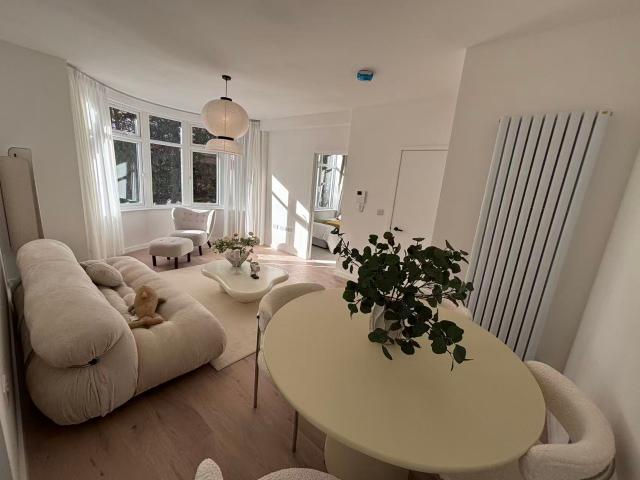 Two Bedroom & Two Bathroom Flat for Rent in Ealing
