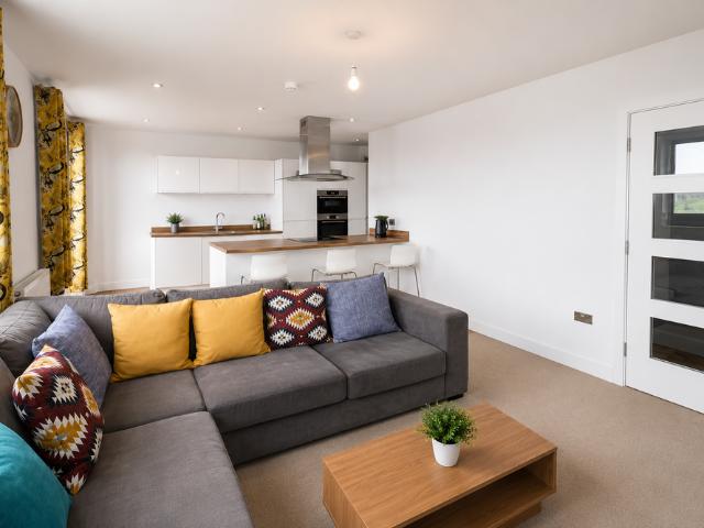 Two Bedroom, Two Bathroom Penthouse Apartment to let in Honduras Wharf, Birmingham