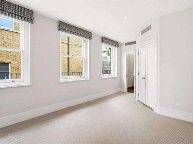 Two bedroom unfurnished apartment in a gated development