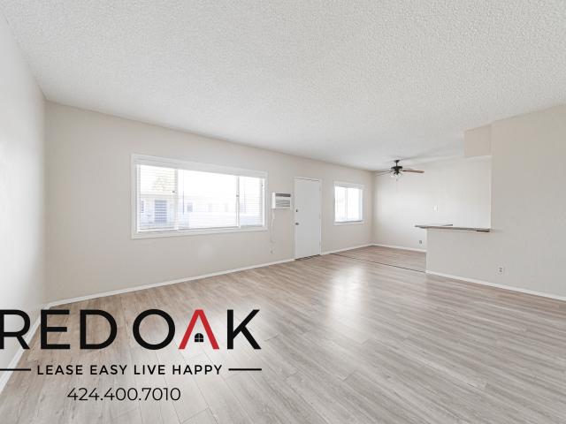 ~1 Month FREE~ Two Bedroom with Lots of Natural Light, Spacious Rooms, On Site Laundry, and Included Garage Parking ~ In Prime Fullerton! *Move In Special