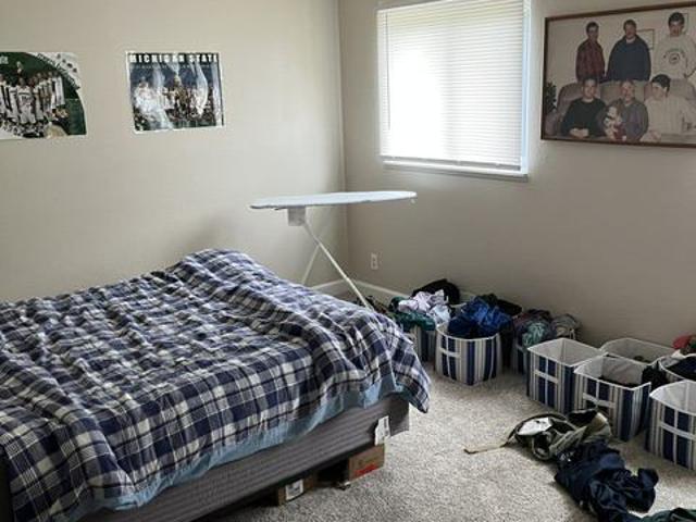 Two Bedroom Apartment Looking For Roommate