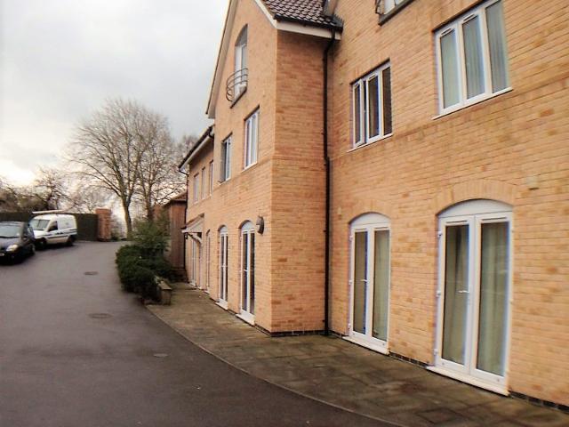 Two Bedroom Apartment to let at Eastwick Farm Taunton