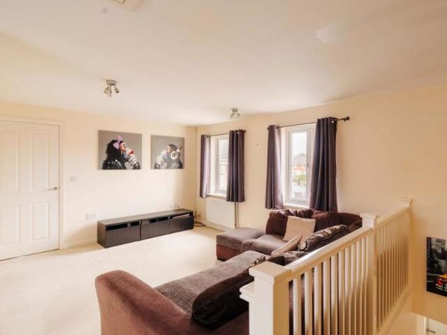 Two bedroom coach house within easy access to Gloucester Road, Filton Ave, Muller Road, Filton Parkway, MOD and Rolls Royce