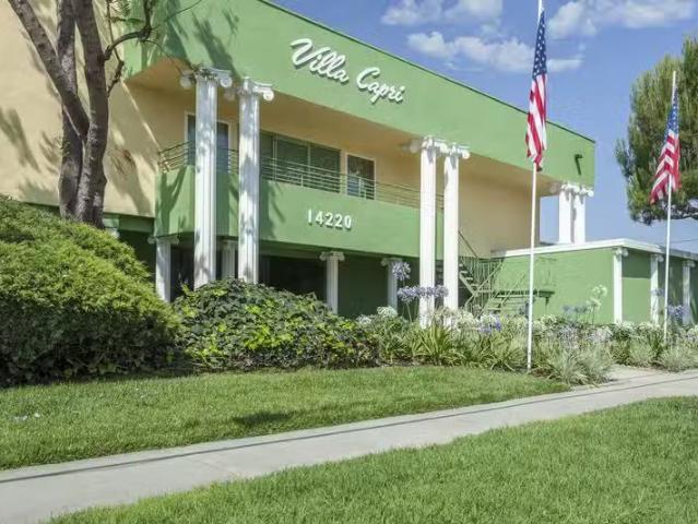 Two Bedroom Deluxe 14220 Francisquito Avenue