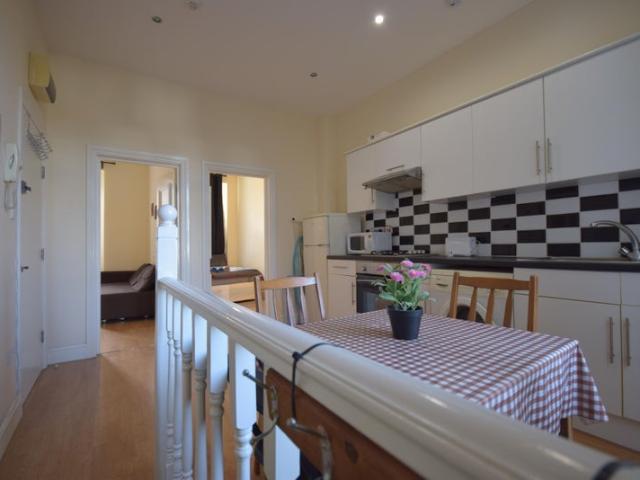 Two bedroom flat to rent