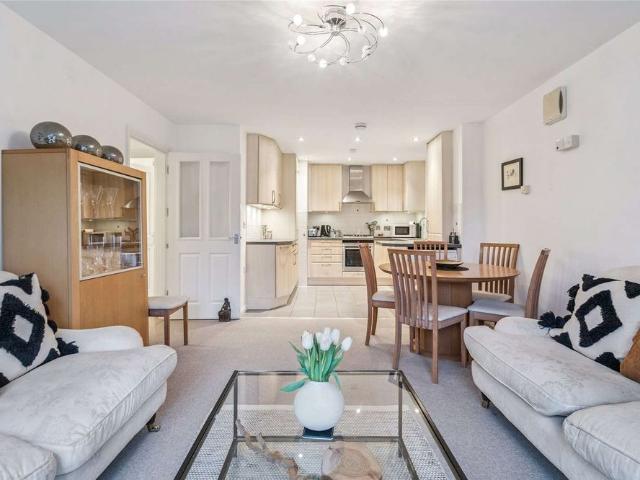 Two bedroom ground floor flat within this conveniently located building, with two allocated car parking spaces