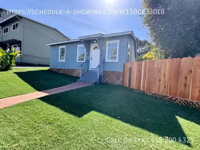 Two Bedroom Home Near DLI 891 Taylor St