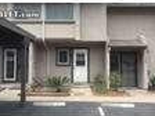 Two Bedroom In Northeastern San Diego
