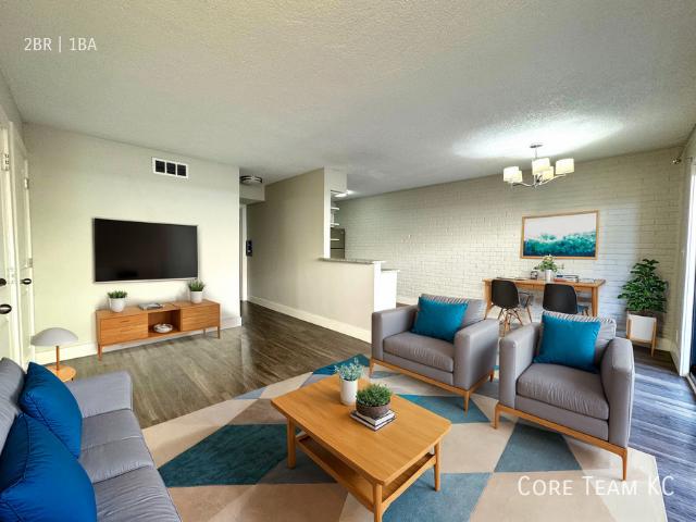 Two bedroom in South Plaza with Balcony!