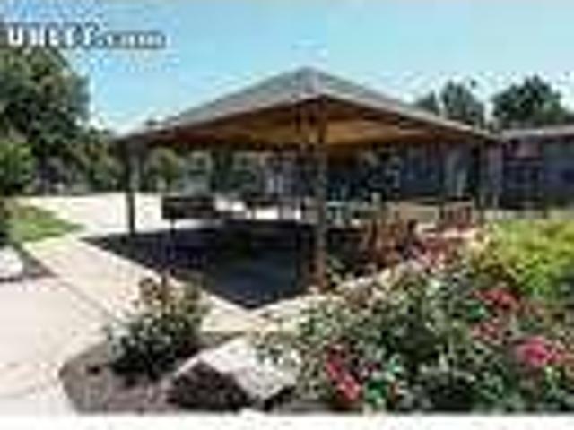 Two Bedroom In St Louis