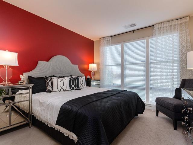 Two Bedroom Luxury Apartment Elevator Building