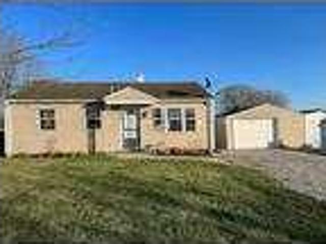 Two bedroom one bath ranch home in Chartiers Houston School District