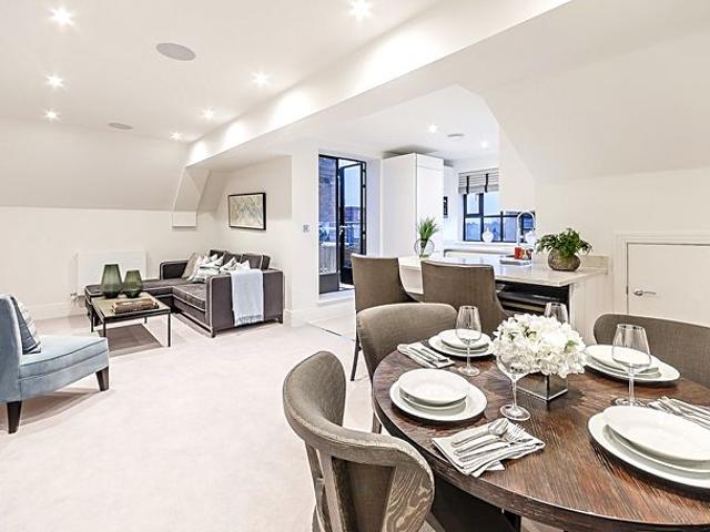 TWO BEDROOM PENTHOUSE TO LET RAINVILLE ROAD FULHAM W6
