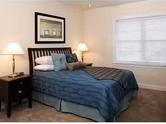 Two Bedroom Regular Helm at Deemer's Landing